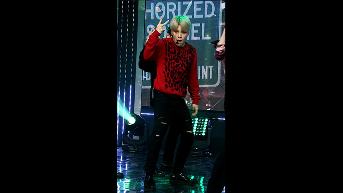 [직캠] 상균 _ JBJ95 _ HOME _ Simply K-Pop _ 110218 - 네이버 TV