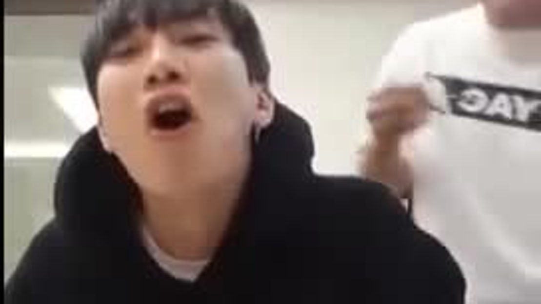 BTOB비투비 서은광 임현식 인스타라이브 라면먹방 풀버젼 - 네이버 TV