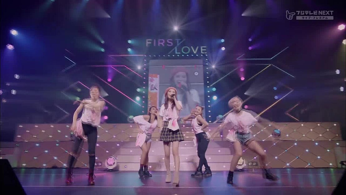 [LIVE] AAA 우노 미사코 / #one_love_pop [First Love] - 네이버 TV
