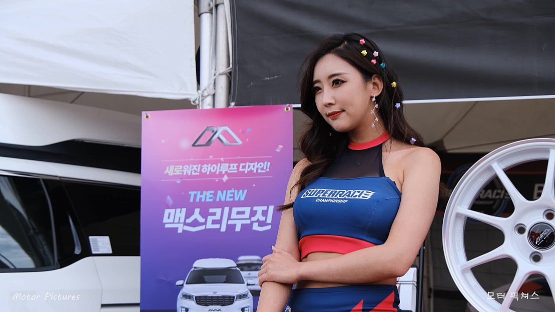 [4K] 2019-6 CJ 슈퍼레이스 본부모델 한리나-1(CJ Super Race Headquarters Model Han Ri ...