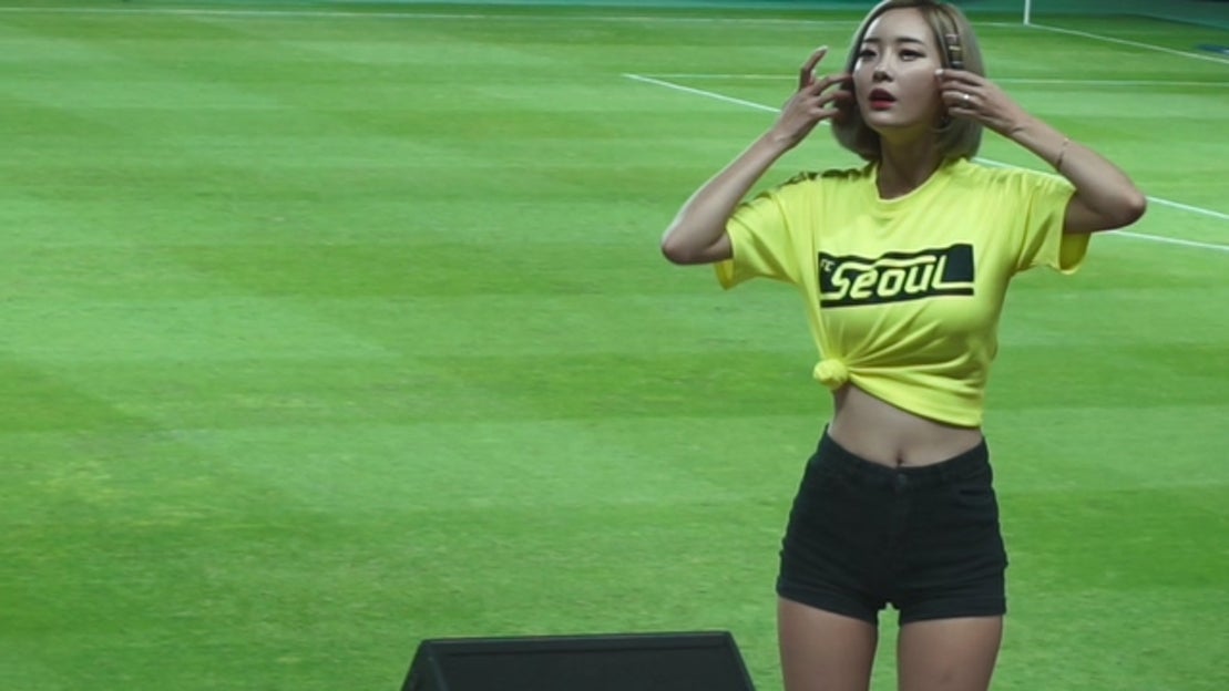 190811 FC서울 V걸스 치어리더 공연 - 네이버 TV