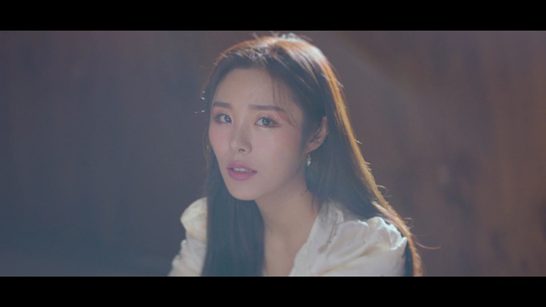 [MV] 휘인(Whee In) _ 헤어지자(Good bye) (Prod. 정키(Jung Key)) - 네이버 TV