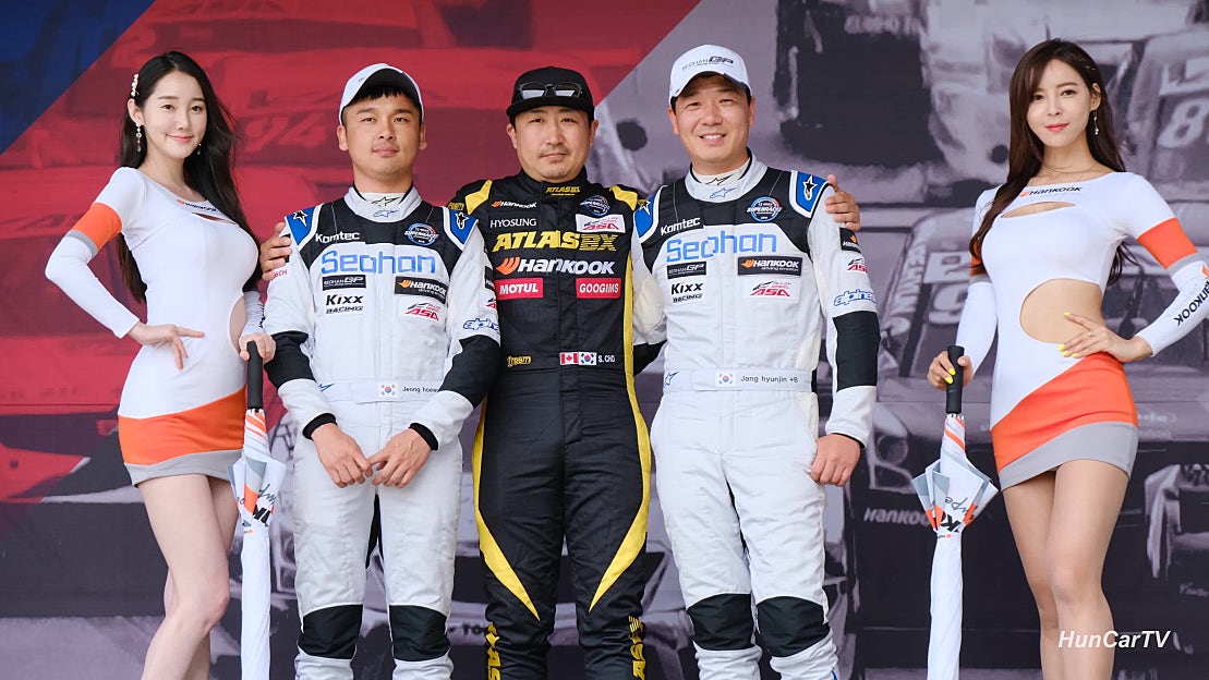 [4K] 2019-6 CJ 슈퍼레이스 영암 드라이버 토크쇼:이가은,제바(Super Race KIC Drivers Talk Show) - 네이버 TV