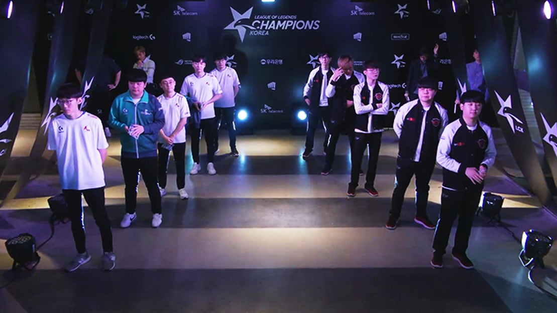 DWG vs SKT 1세트 - 네이버 TV