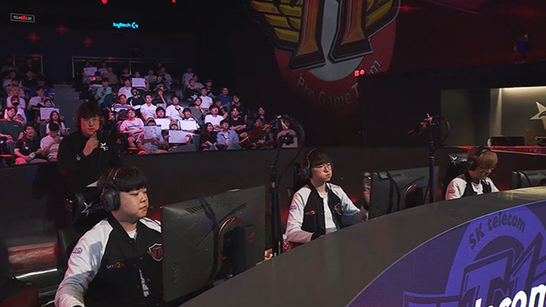 SKT vs KZ 2세트 - 네이버 TV