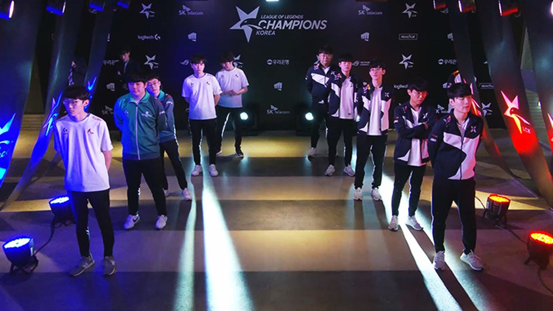 DWG vs KZ 1세트 - 네이버 TV