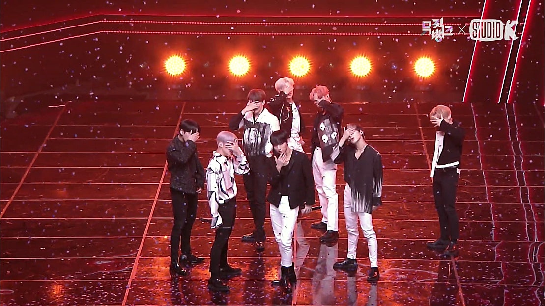 [K-Choreo] ATEEZ 직캠 지평선 (Horizon) (ATEEZ Choreography) l @MusicBank ...