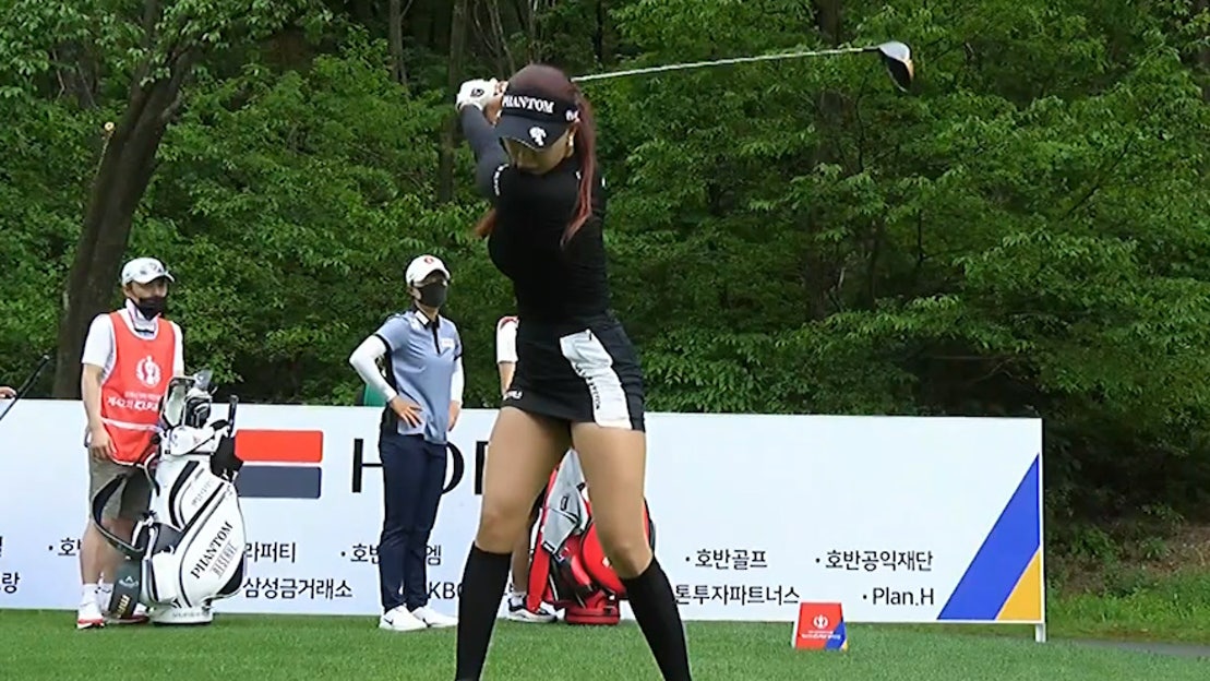 11번홀 버디 추가 - 잃었던 타수 모두 만회한 유현주 [KLPGA 챔피언십 3R] - 네이버 TV