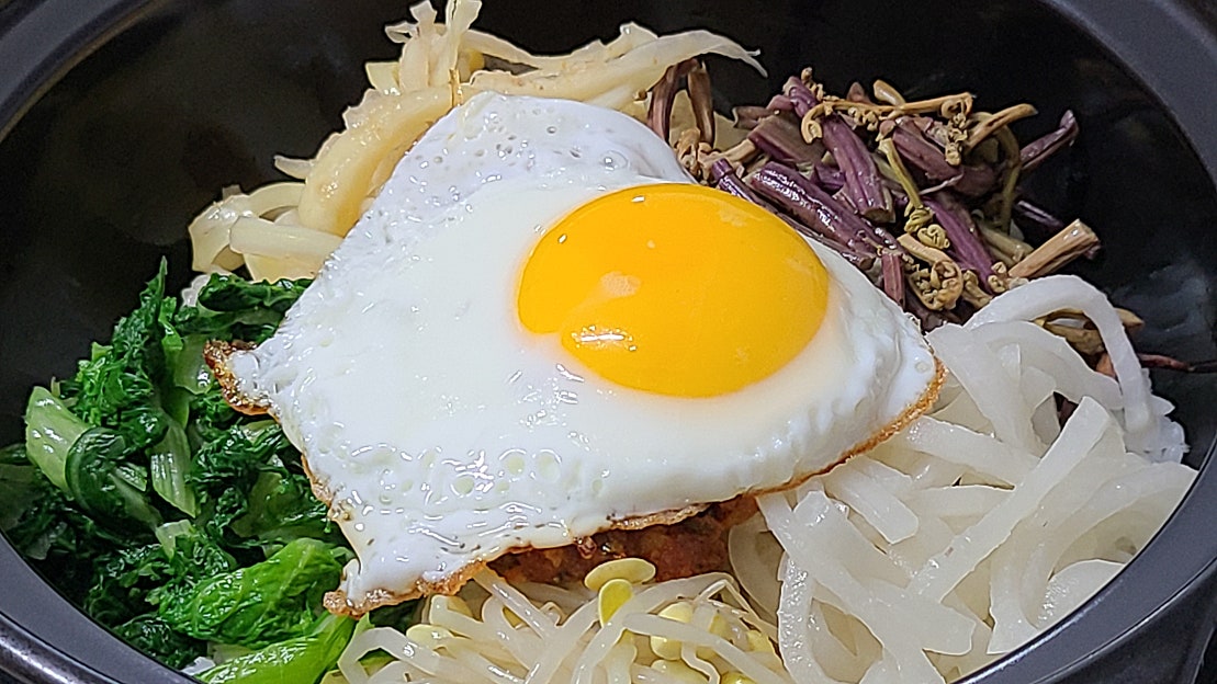 명절 나물로 간단하고 맛있는 돌솥비빔밥 만들기 네이버 Tv