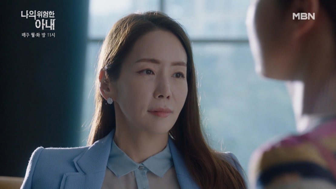 김정은VS최유화, 불꽃 튀기 전 끝나버린 기싸움! 승부는 이미 정해져 있었다…? MBN 201026 방송 - 네이버 TV