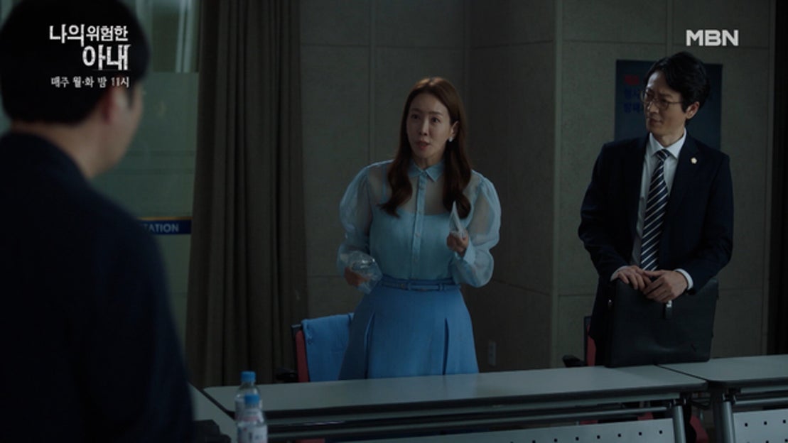 최원영의 피가 묻은 칼!? 김정은, 결정적 물증 등장에 그녀가 밝힌 사건의 전말 MBN 201026 방송 - 네이버 TV