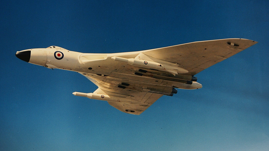 냉전기의 전략병기 GAM-87 스카이볼트 - 네이버 TV