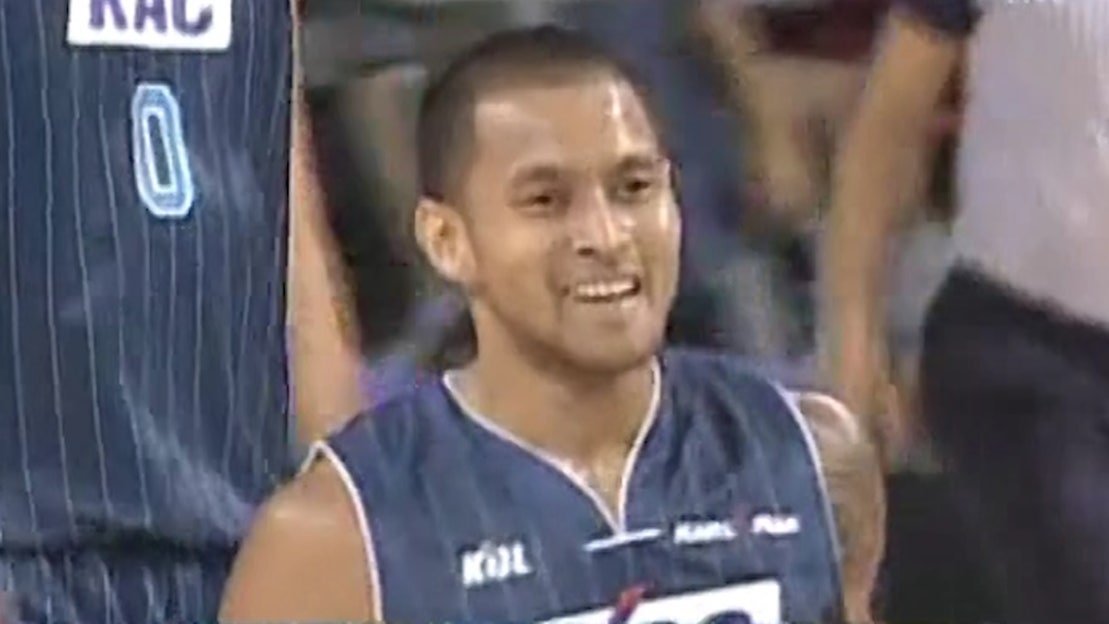 여기저기 코트를 매섭게 휘젓고 다니는 전태풍 [09-10시즌] - 네이버 TV