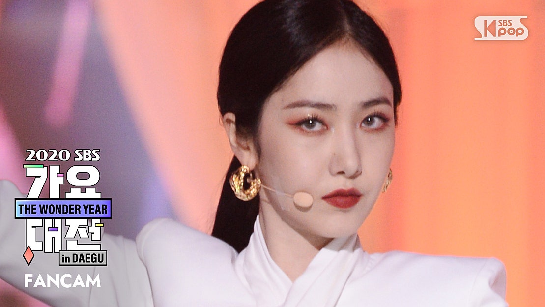 [2020 가요대전] 여자친구 신비 'APPLE+MAGO' (GFRIEND SinB FanCam)│@2020 SBS Music ...