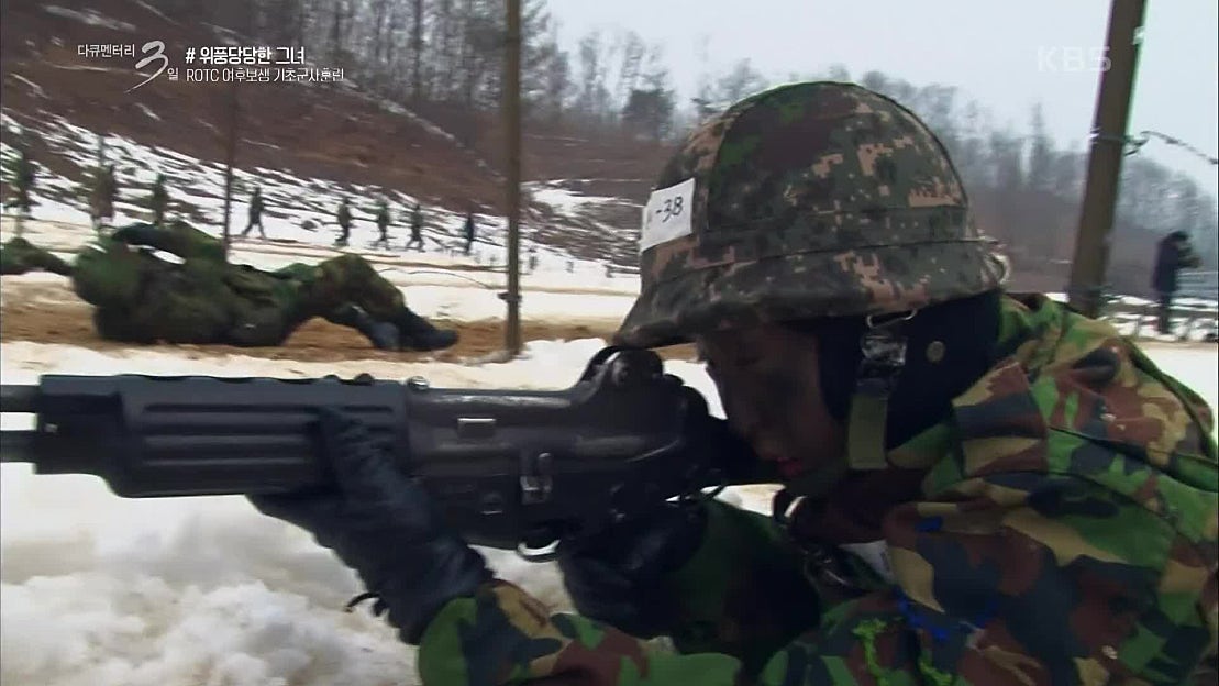 위풍당당한 그녀들의 좌충우돌 ROTC 도전기! | 눈부신 날들 | KBS 210110 방송 - 네이버 TV