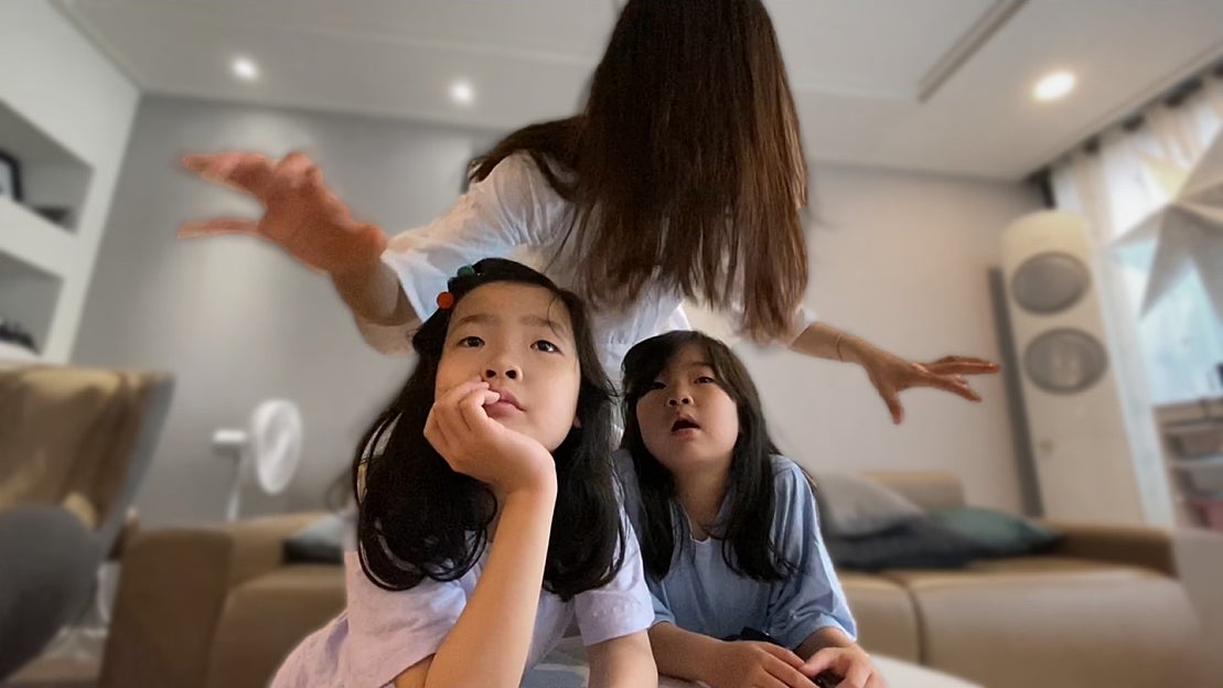 엘리베이터 귀신이 나타났다? 엘리베이터유령 처녀귀신 엘리베이터귀신 Ghost behind you - 네이버 TV