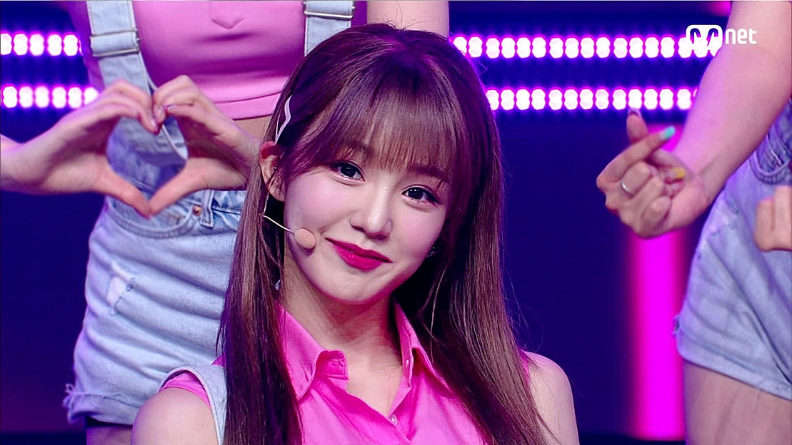 러블리 뿜뿜 'woo!ah(우아!)'의 'Pandora' 무대 | Mnet 210729 방송 - 네이버 TV