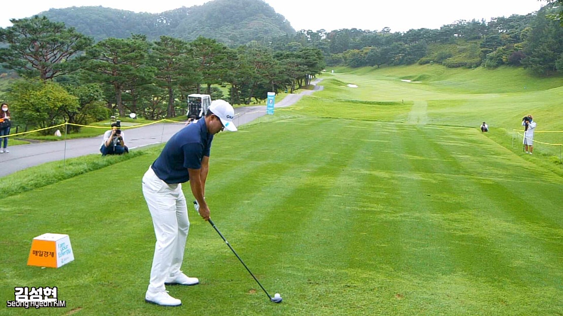 [KPGA Swing] '한·일 선수권 챔피언' 김성현의 하이브리드 샷 - 네이버 TV