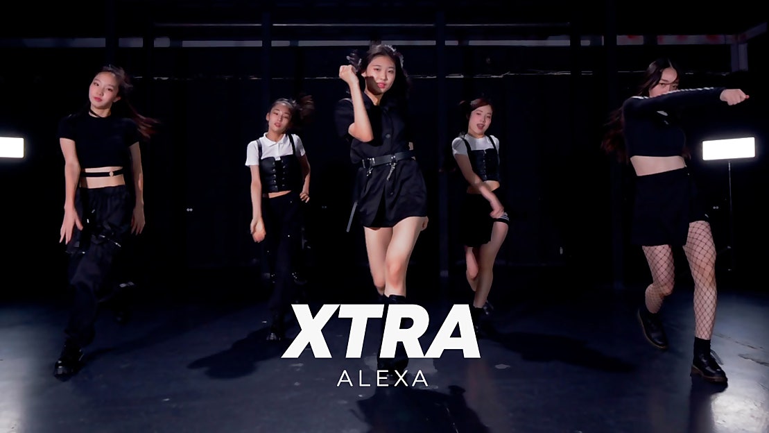 AleXa 알렉사 Xtra dance cover - 네이버 TV
