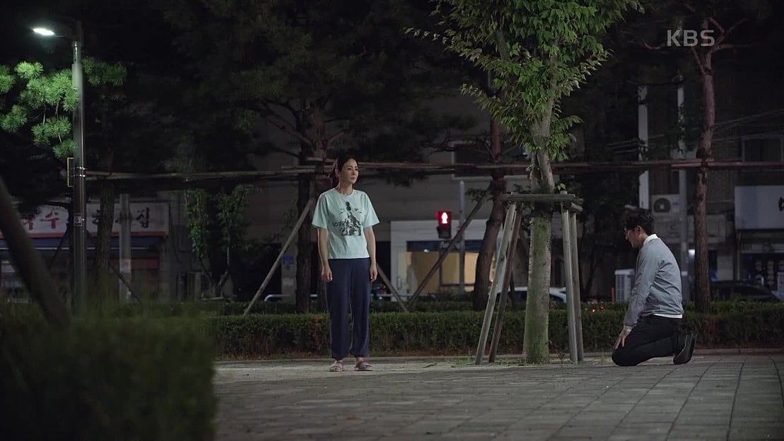 ＂내가 잘못했어...돌아와 줘라＂윤해영에게 사과하고 무릎 꿇은 임형준 | KBS 210820 방송 - 네이버 TV