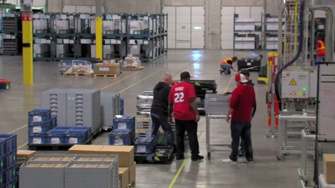 LG엔솔, 스텔란티스와 연 40GWh 美 합작사…북미 배터리전쟁 본격화 - 네이버 TV