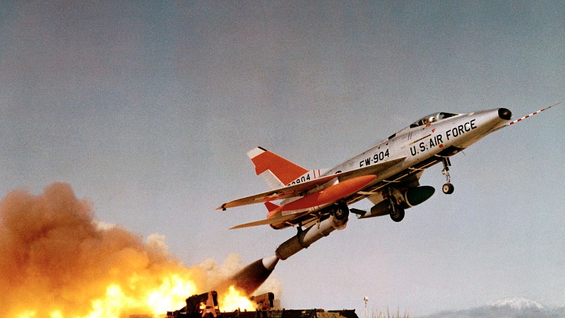 영거리 발진 전투기(Zero Length Launch) - 네이버 TV