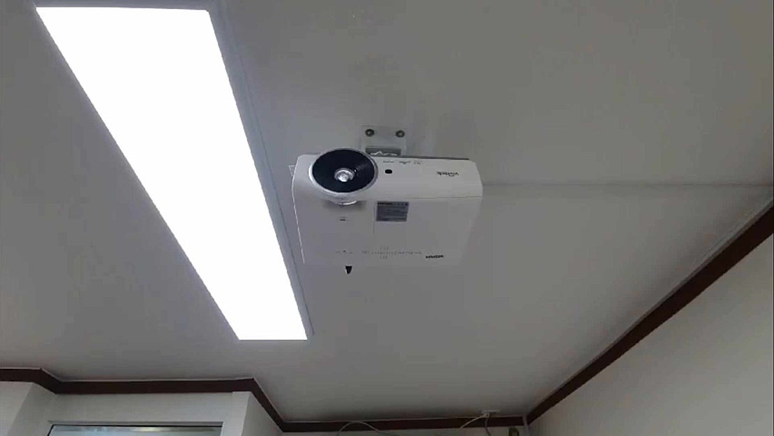 비비텍 빔프로젝트 DW855 밝기 끝판왕!! HD 해상도로 깔끔한 수업 진행까지!! - 네이버 TV