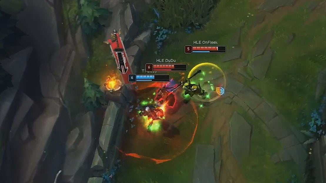 탑 갱킹으로 1킬 추가하는 DuDu - 네이버 TV