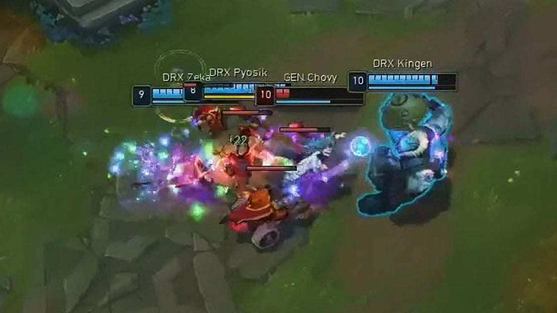 미드에서 순식간에 Chovy를 잡아내는 DRX - 네이버 TV