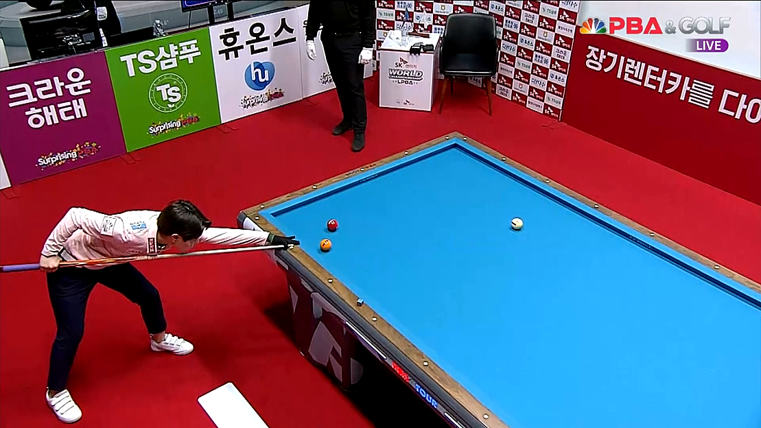 기본구 간단하게 해결하면서 3연속 득점으로 1세트를 따내는 김세연[SK렌터카 LPBA 월드챔피언십] - 네이버 TV