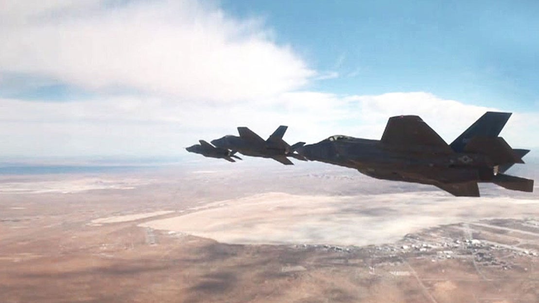 F-35A 스텔스기 28대 '엘리펀트 워크'…최고 수준 대응 - 네이버 TV