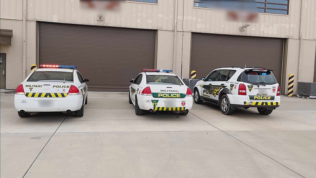 브랜드대상 국제산업 차량용 LED 장방형경광등 KJ LED 110 비상등 KJ-LED-294 차량 설치 - 네이버 TV