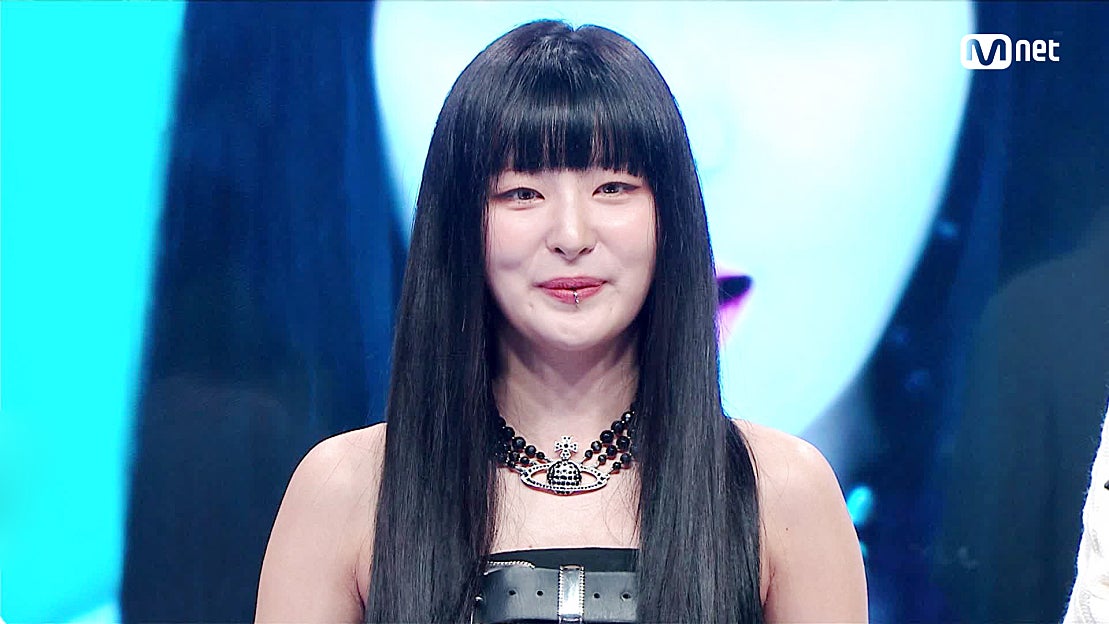 '데뷔 인터뷰' with 슬기 (SEULGI) | Mnet 221006 방송 - 네이버 TV