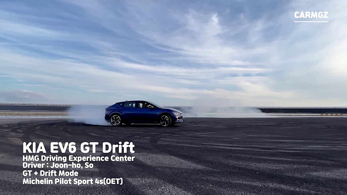수퍼카 맞먹는 성능의 전기차, 기아 EV6 GT의 드리프트는 과연? - 네이버 TV