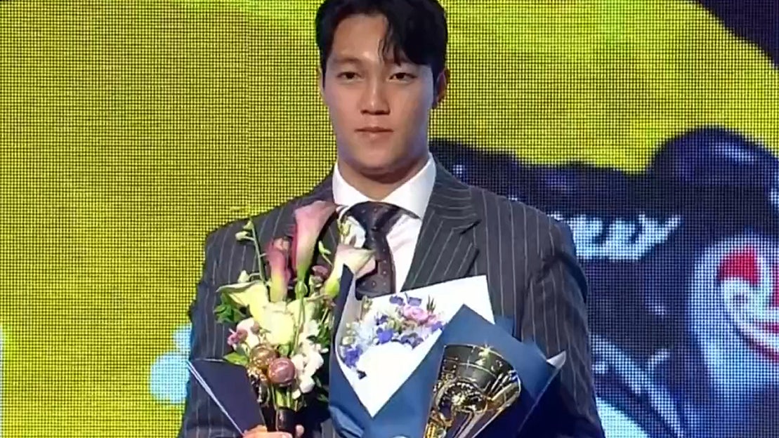 KBO 리그 평균자책점상-탈삼진상 안우진 - 네이버 TV