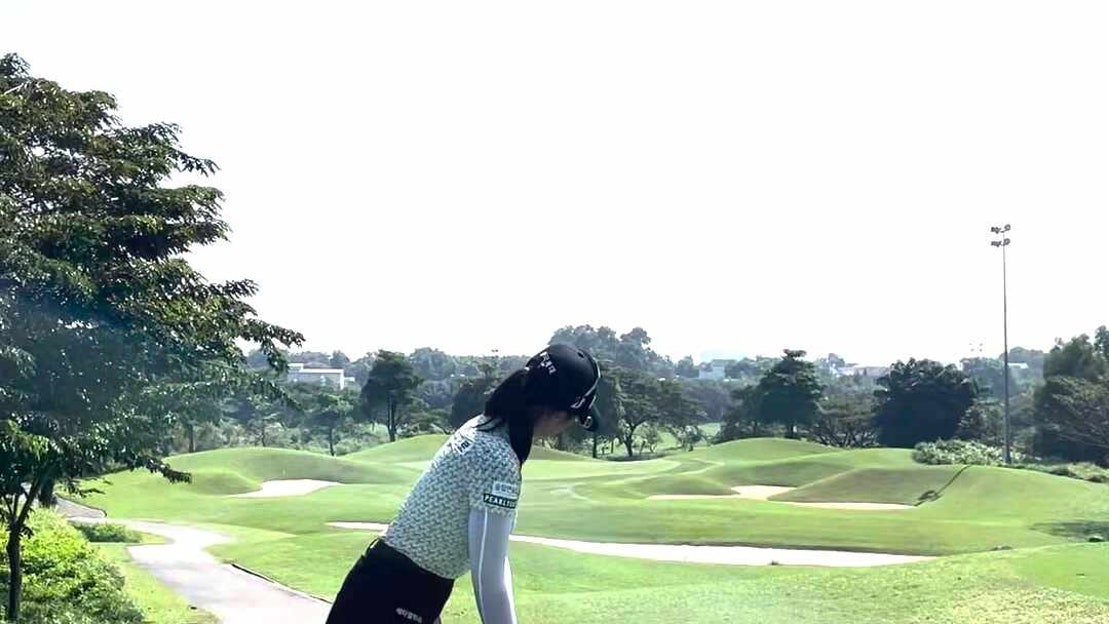 KLPGA 박현경, '머리는 중심축' 흔들림 없는 스윙[Ms숏폼] - 네이버 TV