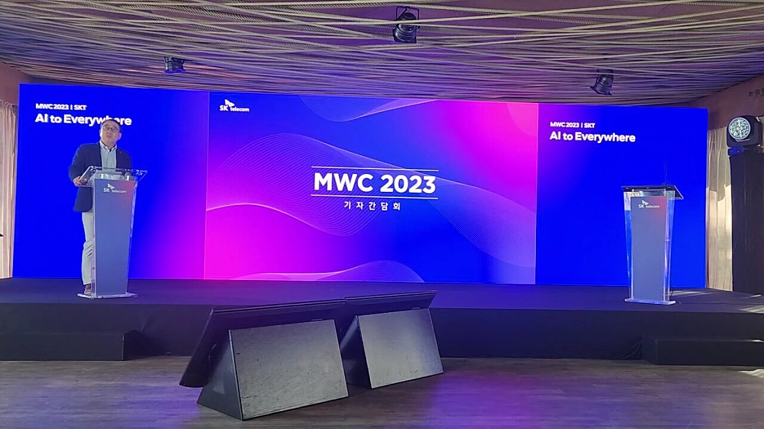 [MWC 2023] SKT, 5대 사업 영역에 AI 적용… 에이닷, 3월 업데이트 - 네이버 TV