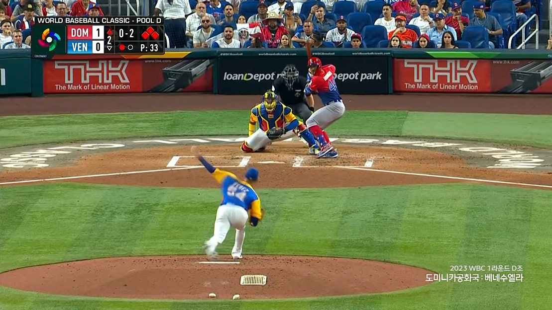 [MBC] '1사만루 위기탈출' J-ROD와 소토 잡아내는 마틴 페레즈 [2회초] - 네이버 TV