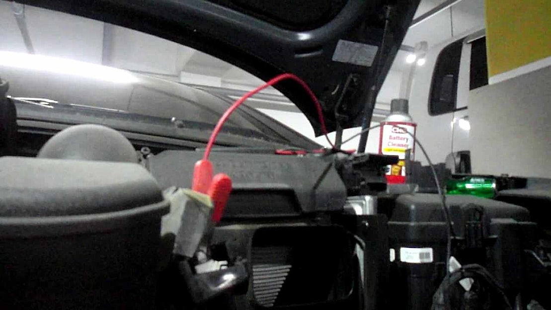 대전 오류동 쏘나타 뉴라이즈 가솔린 차량 델코 AGM 70L 배터리 출장으로 교체 작업 - 네이버 TV