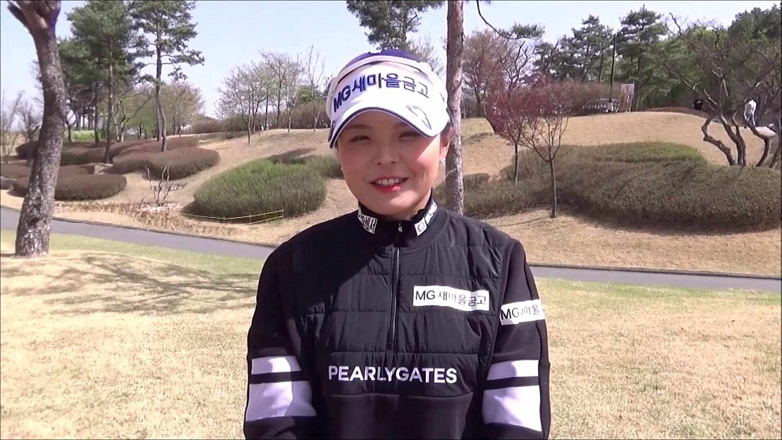 #KLPGA '꼬북좌' 송가은 인터뷰 "올 시즌 목표는 작년에 못 이룬 다승" - 네이버 TV