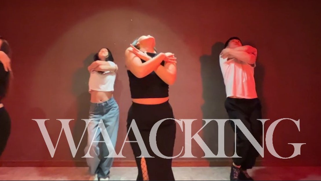 박지윤 - 성인식 (WAACKING BASIC DANCE) 홍대 댄스학원 댄스왕 - 네이버 TV