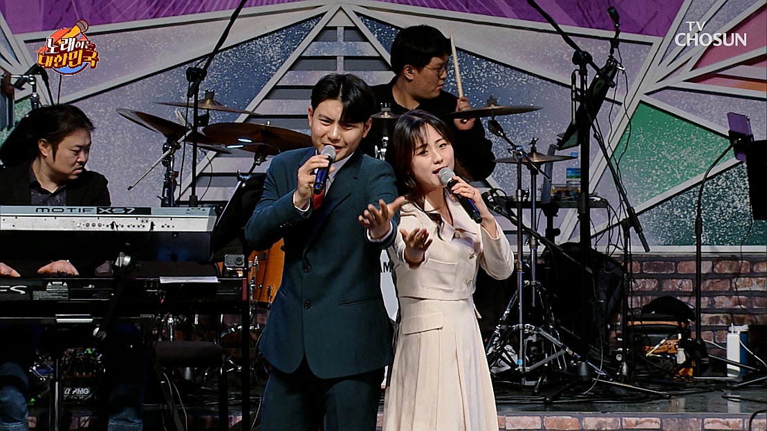 호흡 척척! 환상의 혼성 듀엣💃🏻🕺🏻 ‘당신이 좋아’♪ TV CHOSUN 230507 방송 - 네이버 TV