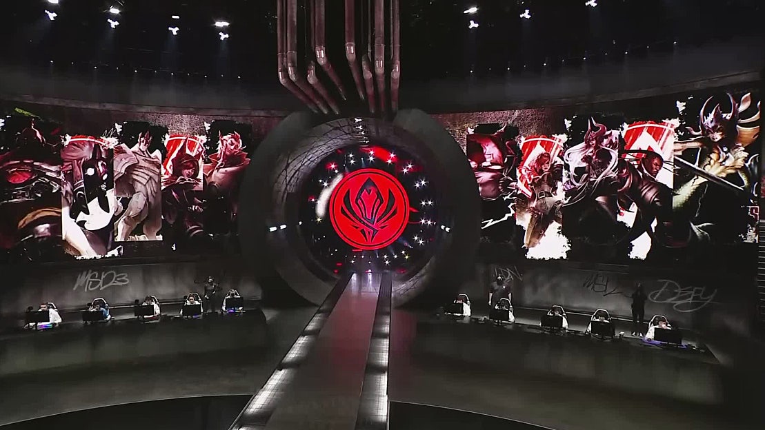 C9-BLG 2세트 하이라이트 - 네이버 TV