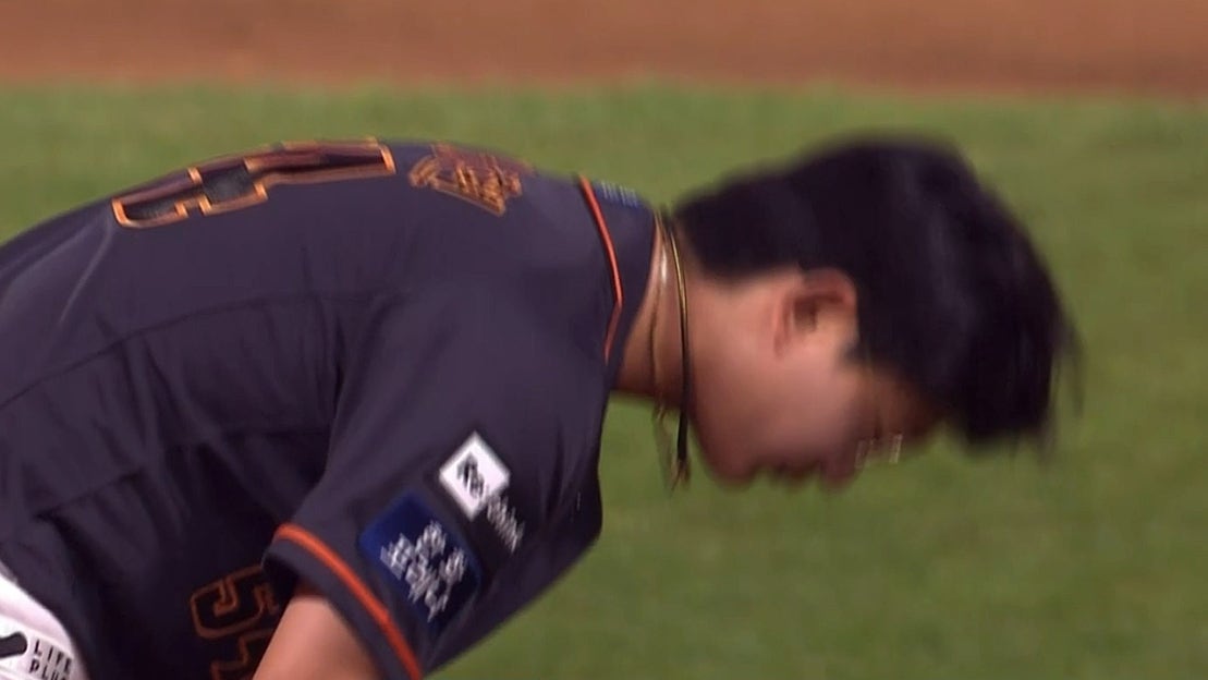 '156.7km' 김서현, 몸에 맞는 볼 이후 정중하게 사과 - 네이버 TV