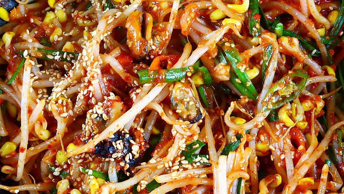 홍합콩나물찜 간단하고 맛있게 만드는 법 :: Steamed mussel bean sprouts - 네이버 TV