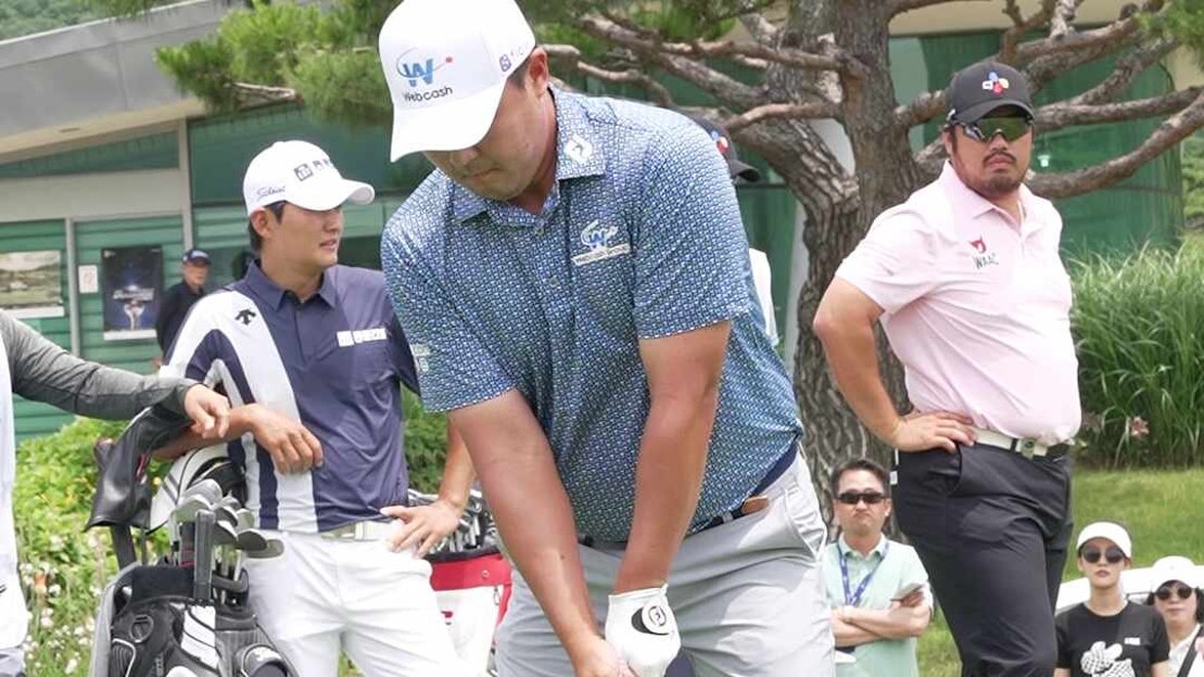 [제66회 KPGA 선수권대회 with A-ONE CC] 1라운드 이원준 티샷 - 네이버 TV