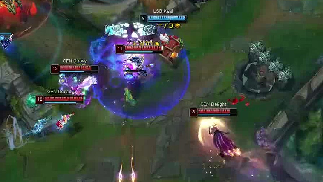 미드로 밀고 오는 LSB에게 2킬을 챙긴 GEN - 네이버 TV