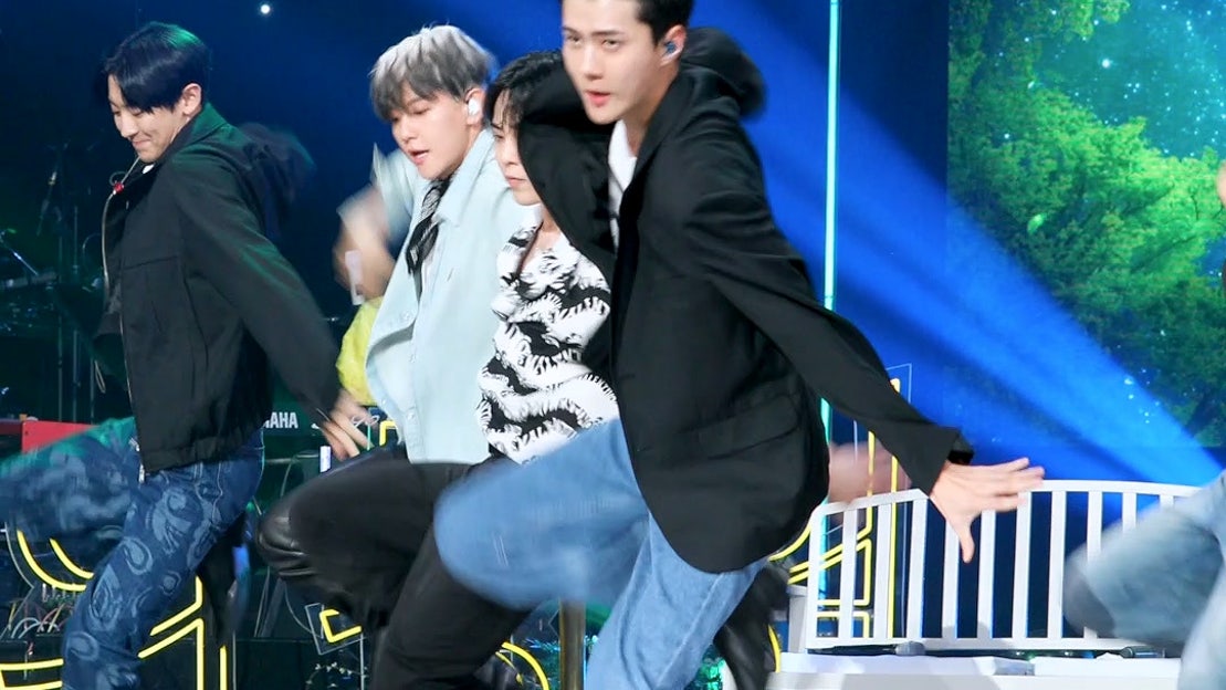 [세로] EXO - Cream Soda 챌린지 | KBS 230714 방송 - 네이버 TV