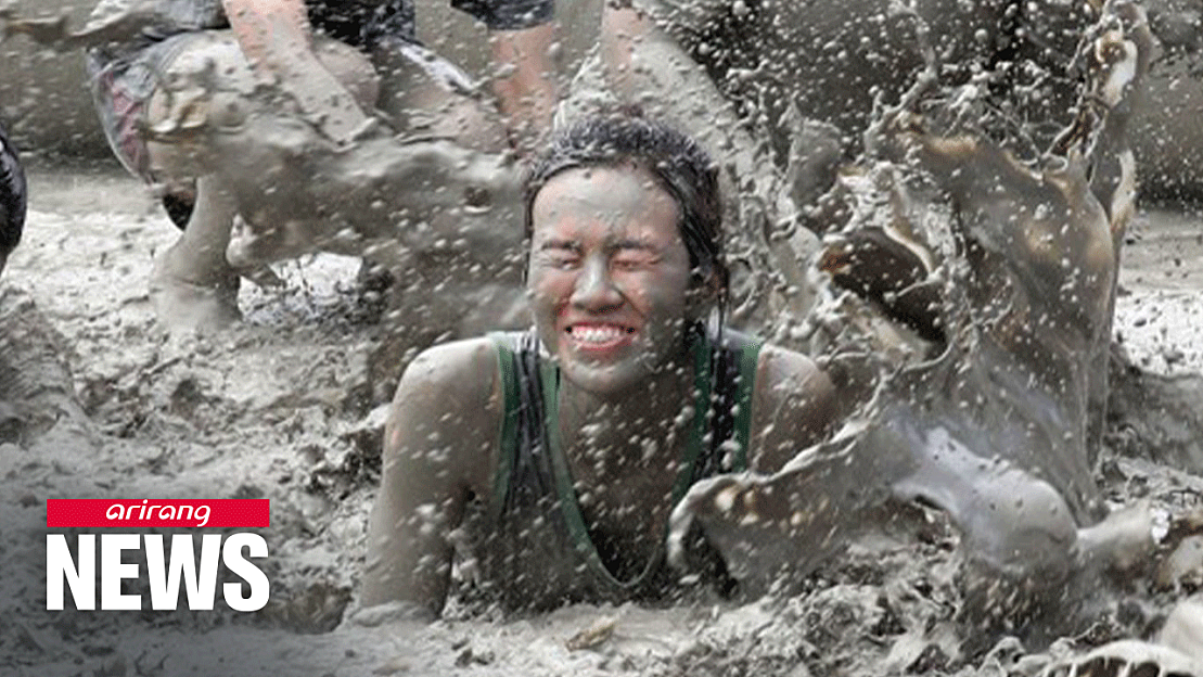 Diving into this year's Boryeong Mud Festival - 네이버 TV