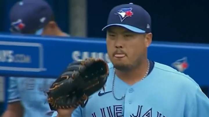 분노의 150km/h 던지는 류현진 [숏폼] - 네이버 TV